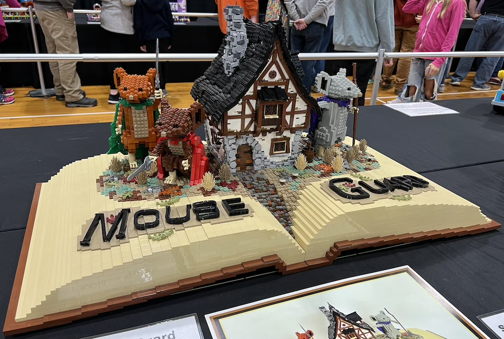 Brick Mouse – Wyngraf